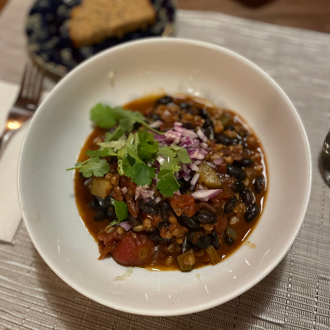 Zesty Wheat Berry-Black Bean Chili – Ground Up